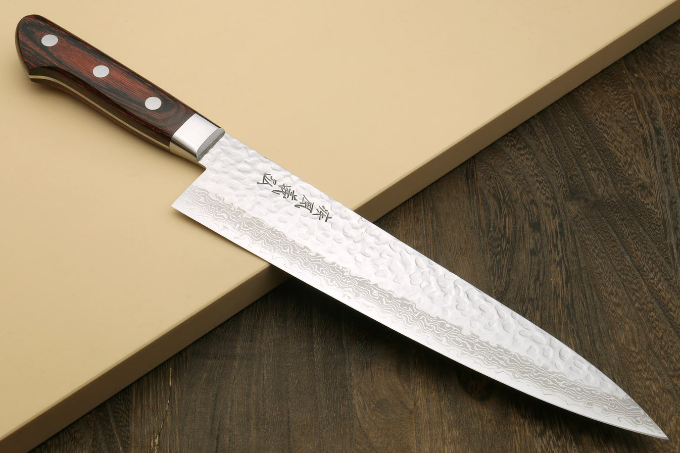 Yoshihiro VG-10 16 Layer Hammered Damascus Stainless Steel Gyuto Chefs – Yoshihiro Cutlery
